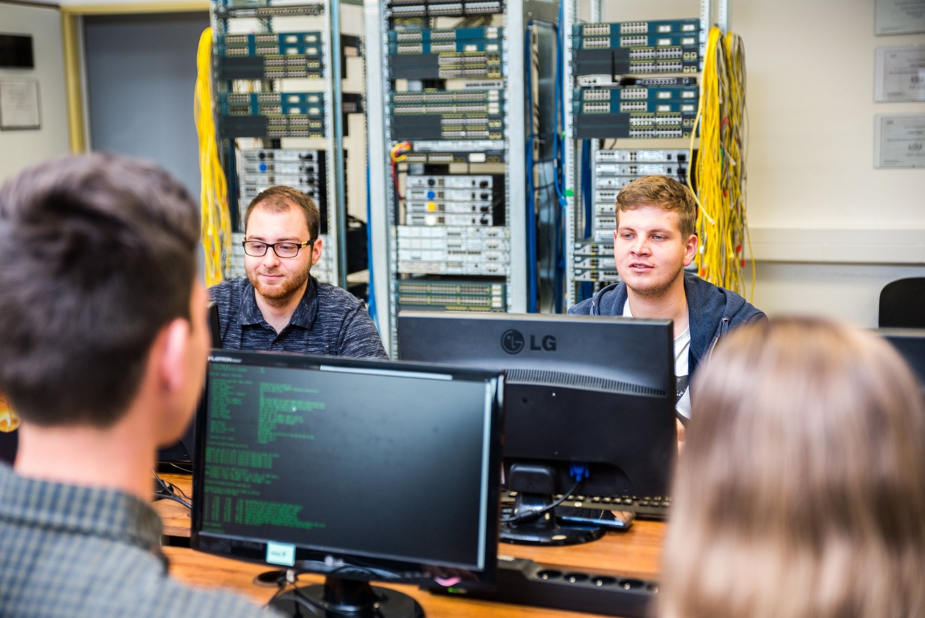 Fakulta riadenia a informatiky- Žilinská univerzita